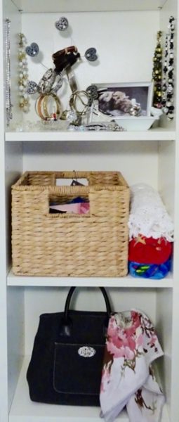The Best Ways to Organize Your Hard to Store Accessories | Single Girl ...
