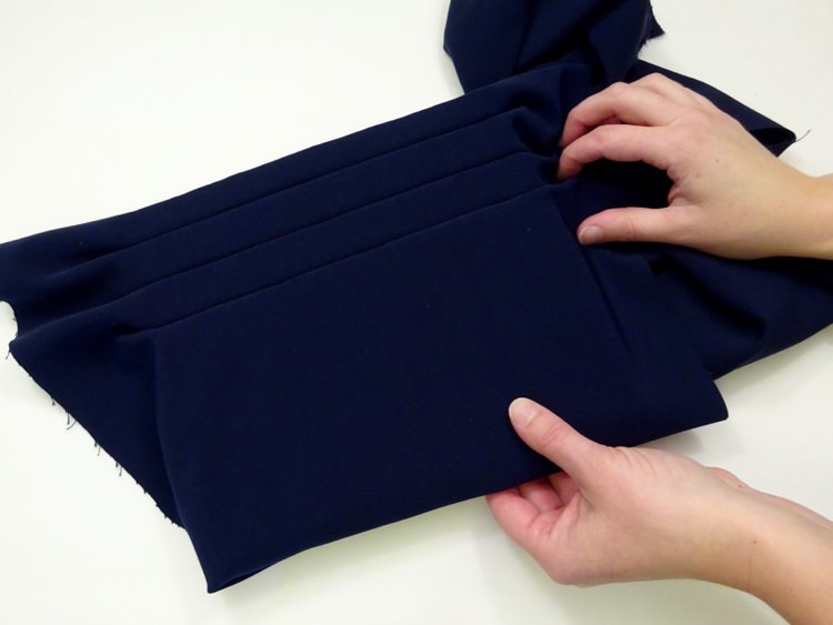 How to Make a Foam Jewelry Holder - Single Girl's DIY