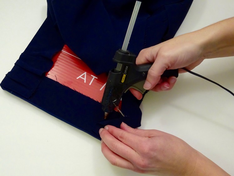 How to Make a Foam Jewelry Holder - Single Girl's DIY