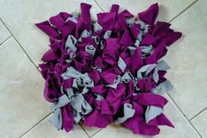 DIY Snuffle Mat for Dogs (3 Easy Steps) - Single Girl's DIY