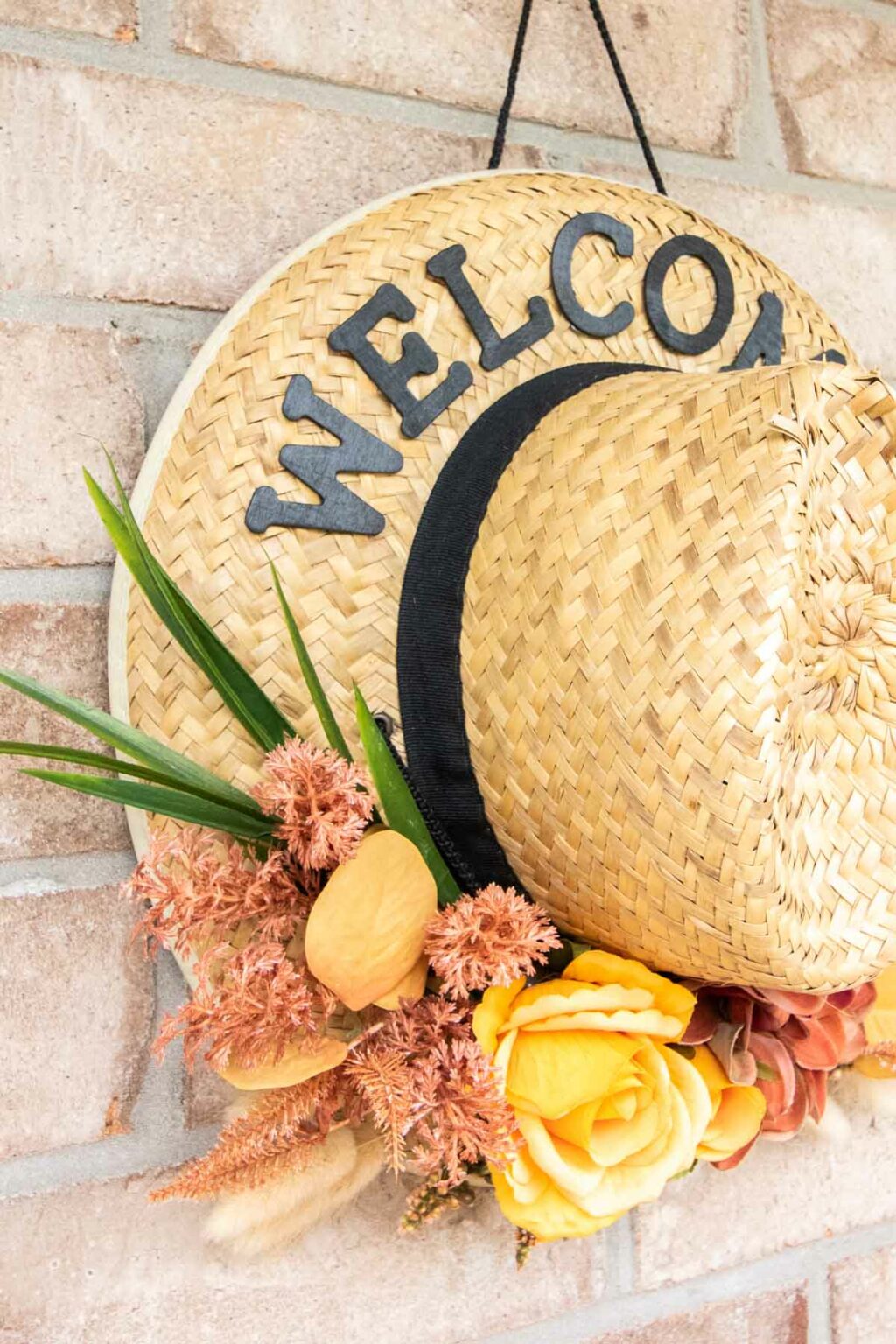 DIY Wicker Cowboy Hat Wreath - Single Girl's DIY
