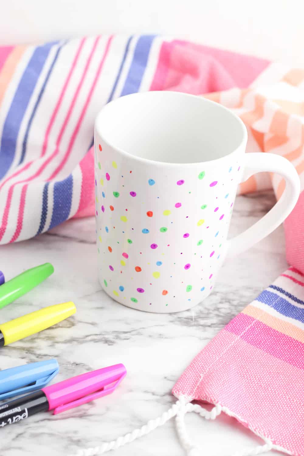 Easy Washable DIY Sharpie Mug {2 Steps} - Single Girl's DIY