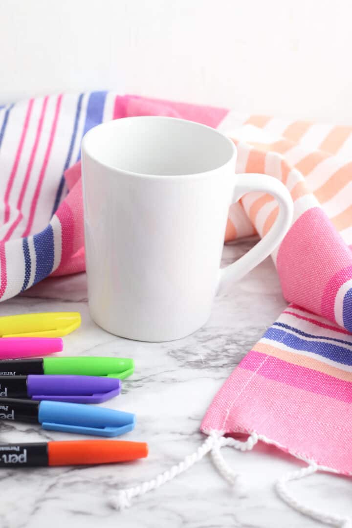 Easy Washable DIY Sharpie Mug {2 Steps} - Single Girl's DIY