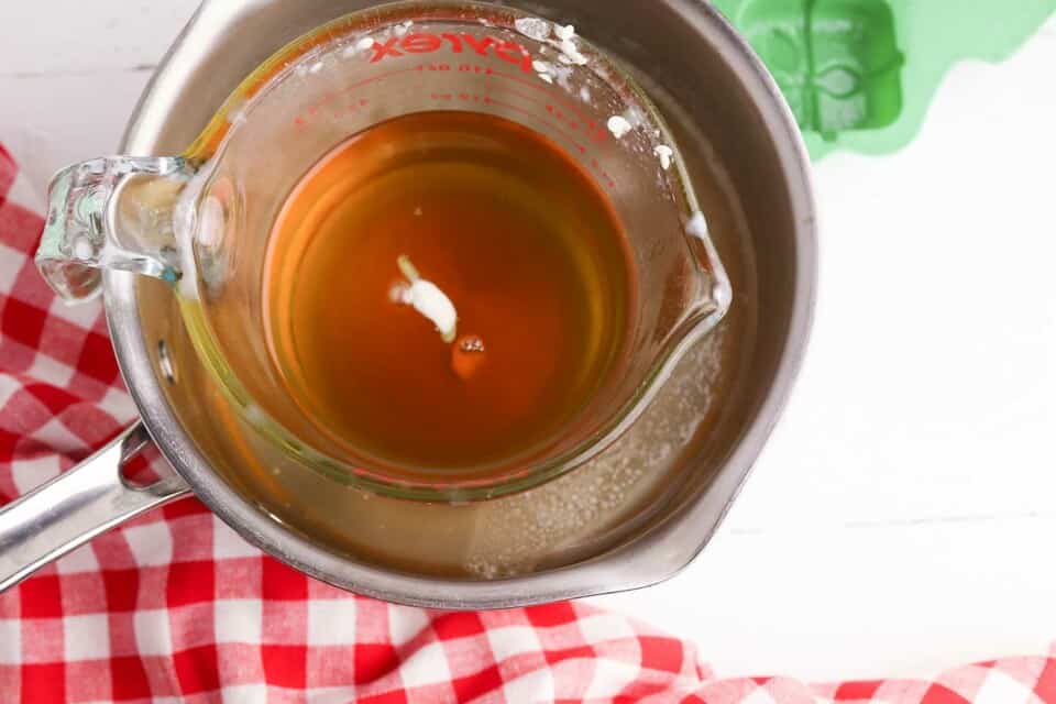 How to Make Beeswax Ornaments - Single Girl's DIY