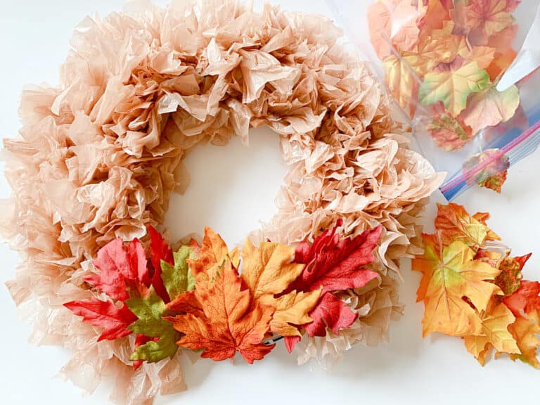 Easy Plastic Bag Wreath - Single Girl's DIY