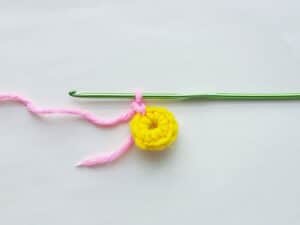 Easy Crochet Flower with Open Loop Petals Pattern - Single Girl's DIY
