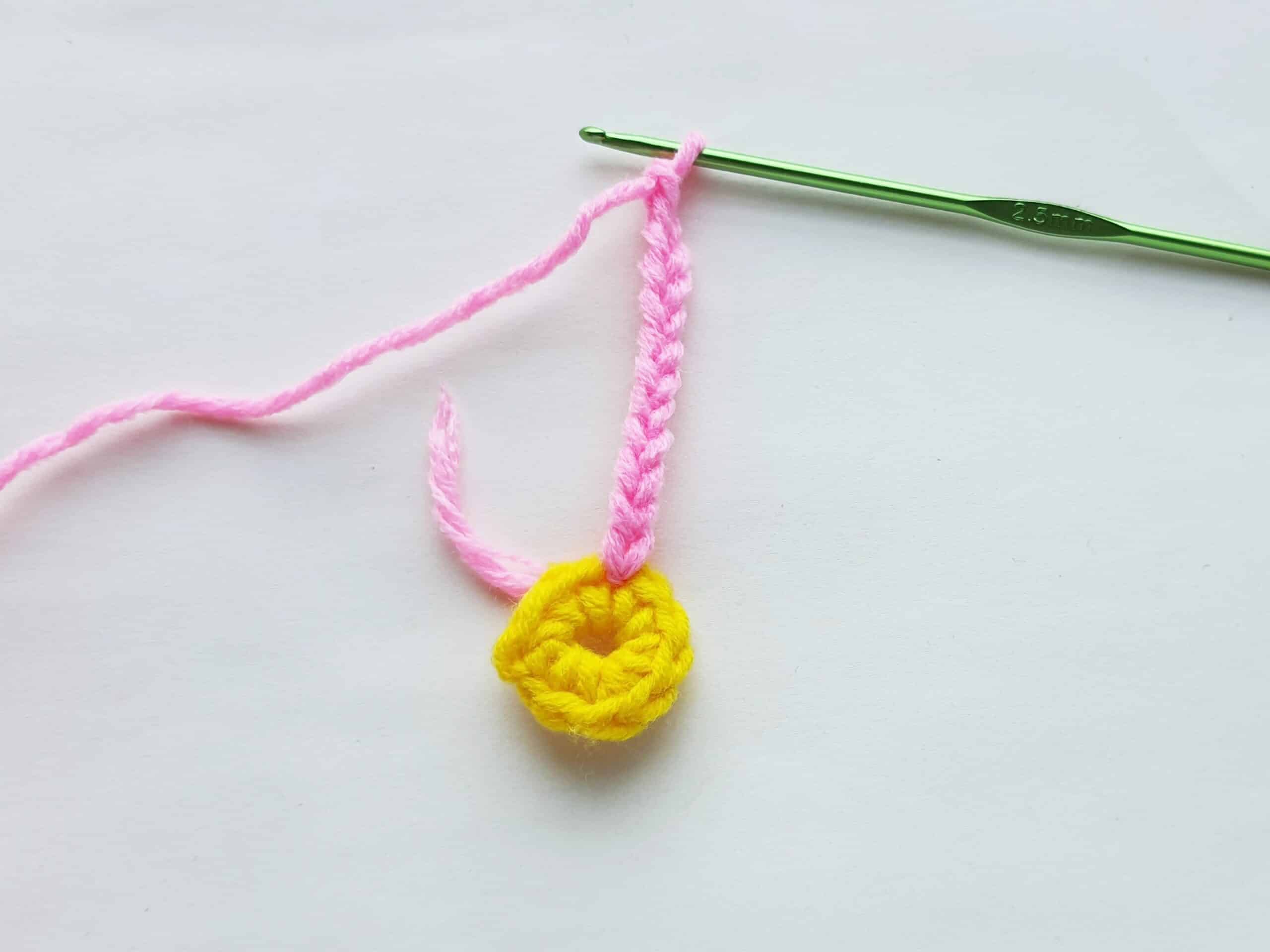Easy Crochet Flower with Open Loop Petals Pattern - Single Girl's DIY