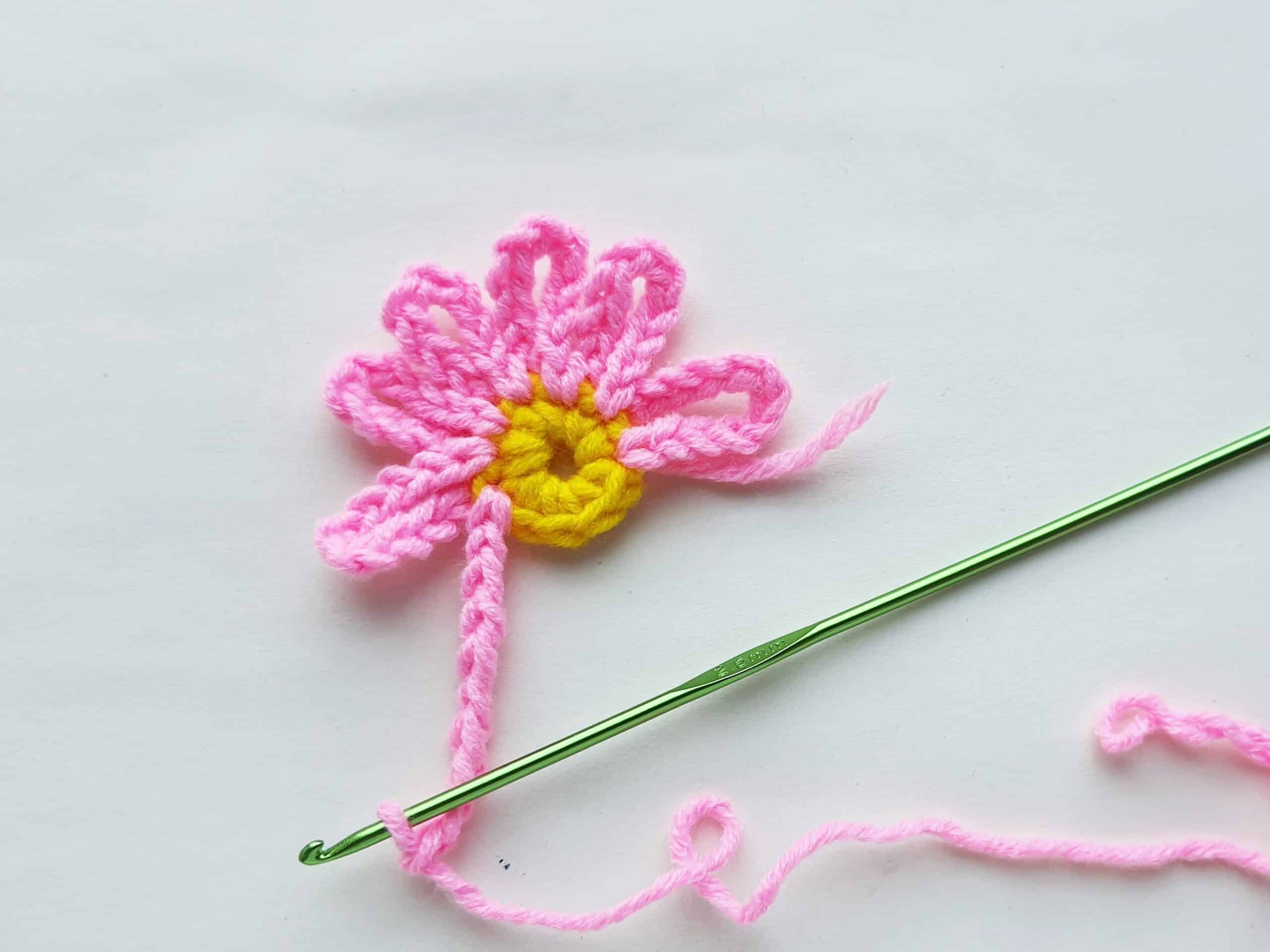 Easy Crochet Flower with Open Loop Petals Pattern - Single Girl's DIY