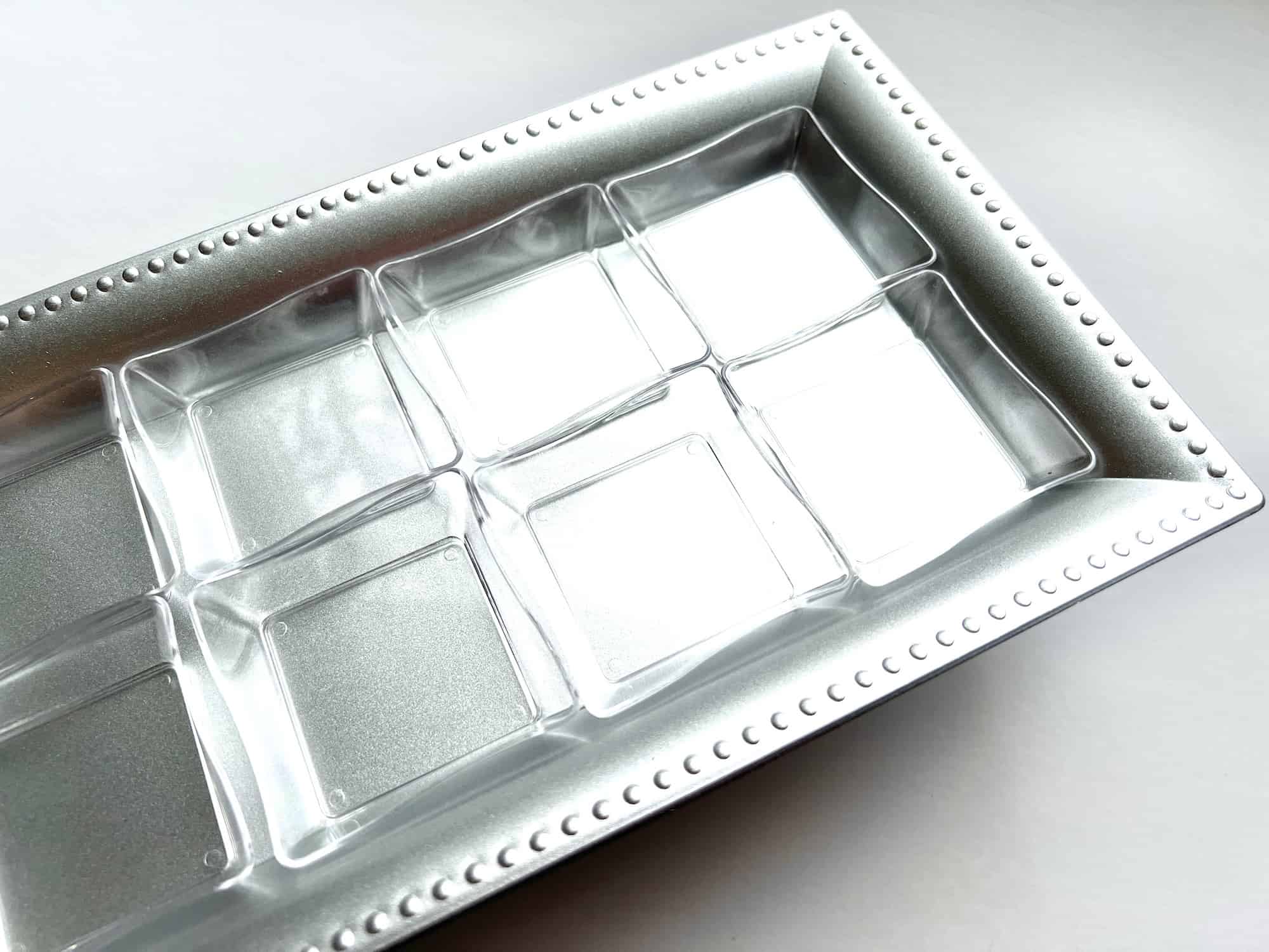 DIY Jewelry Organizer Tray (Dollar Tree Craft) - Single Girl's DIY