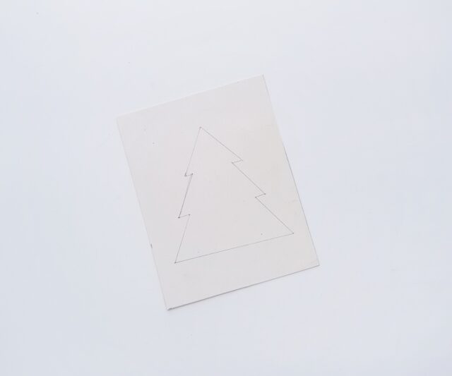 Free Christmas String Art Patterns: Snowflake and Christmas Tree ...