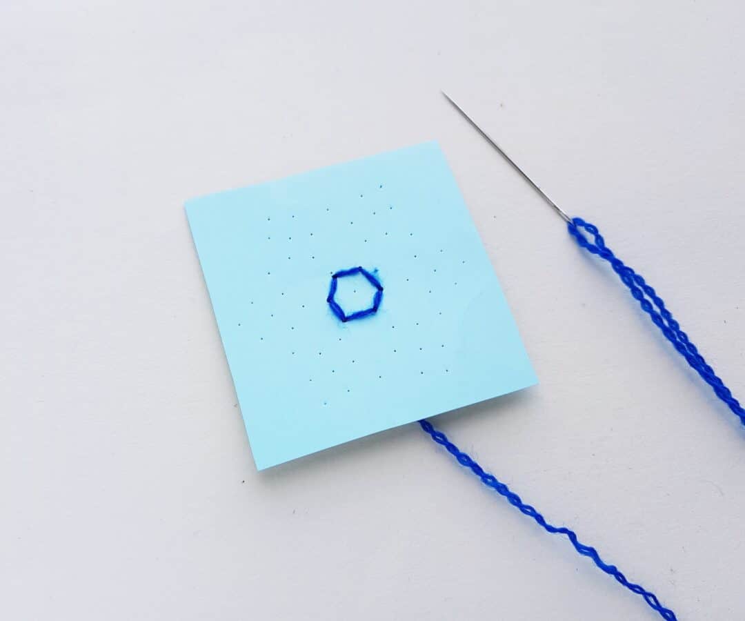 Free Christmas String Art Patterns: Snowflake and Christmas Tree ...