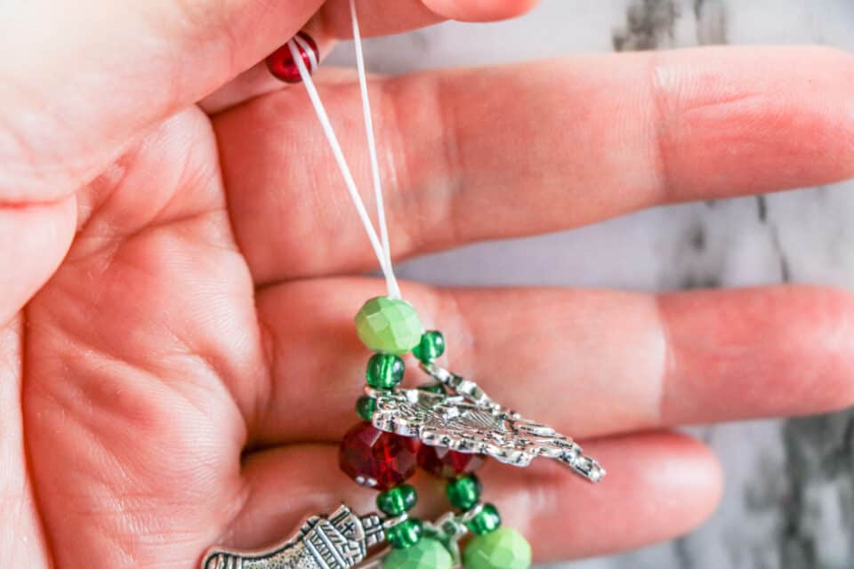 DIY Christmas Charm Bracelet - Single Girl's DIY