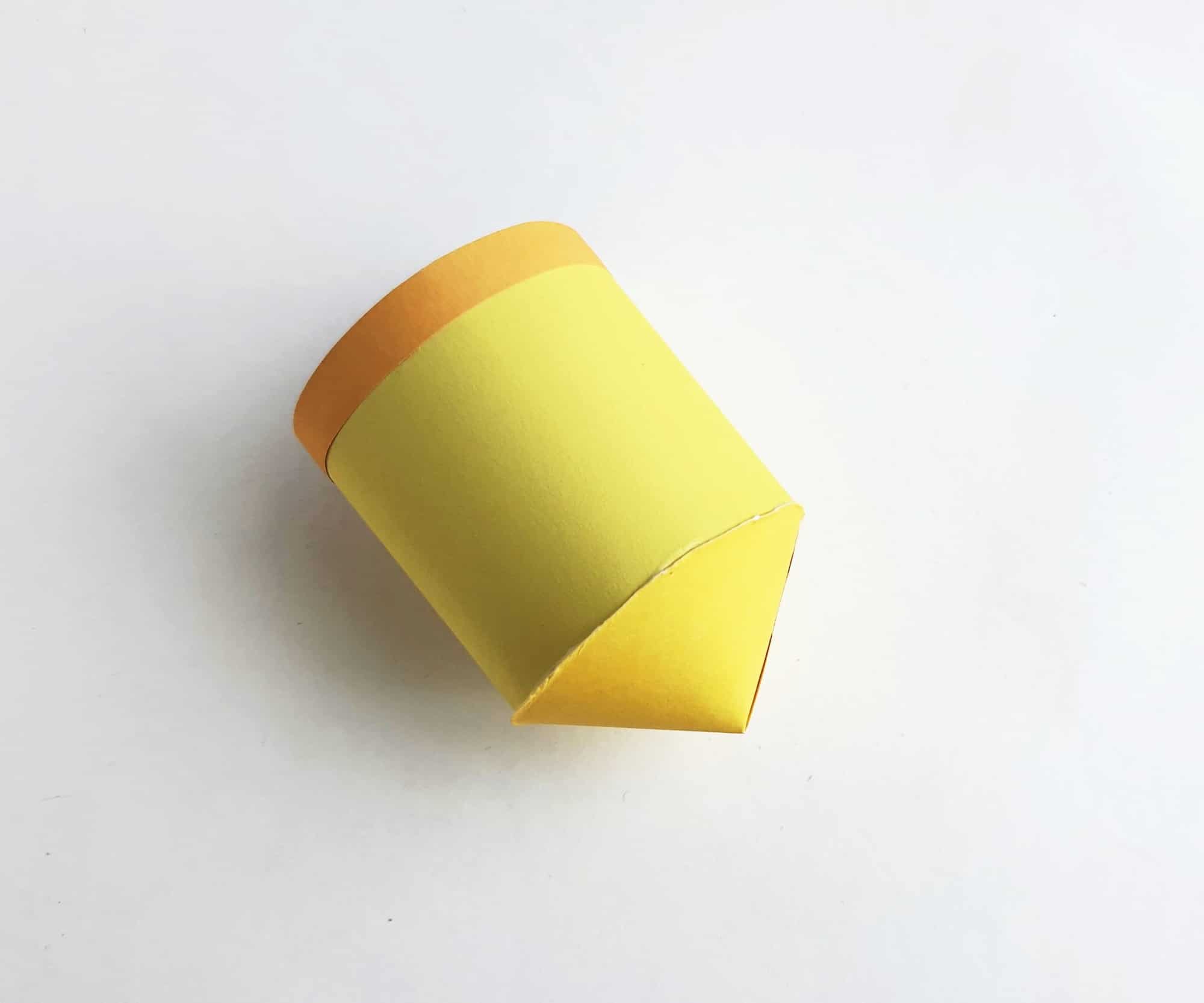 DIY Trophy Using a Toilet Paper Roll - Single Girl's DIY