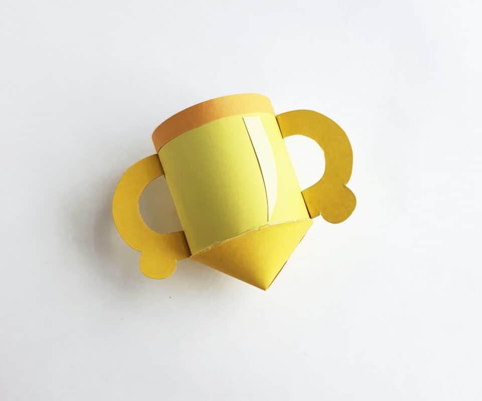 DIY Trophy Using a Toilet Paper Roll - Single Girl's DIY