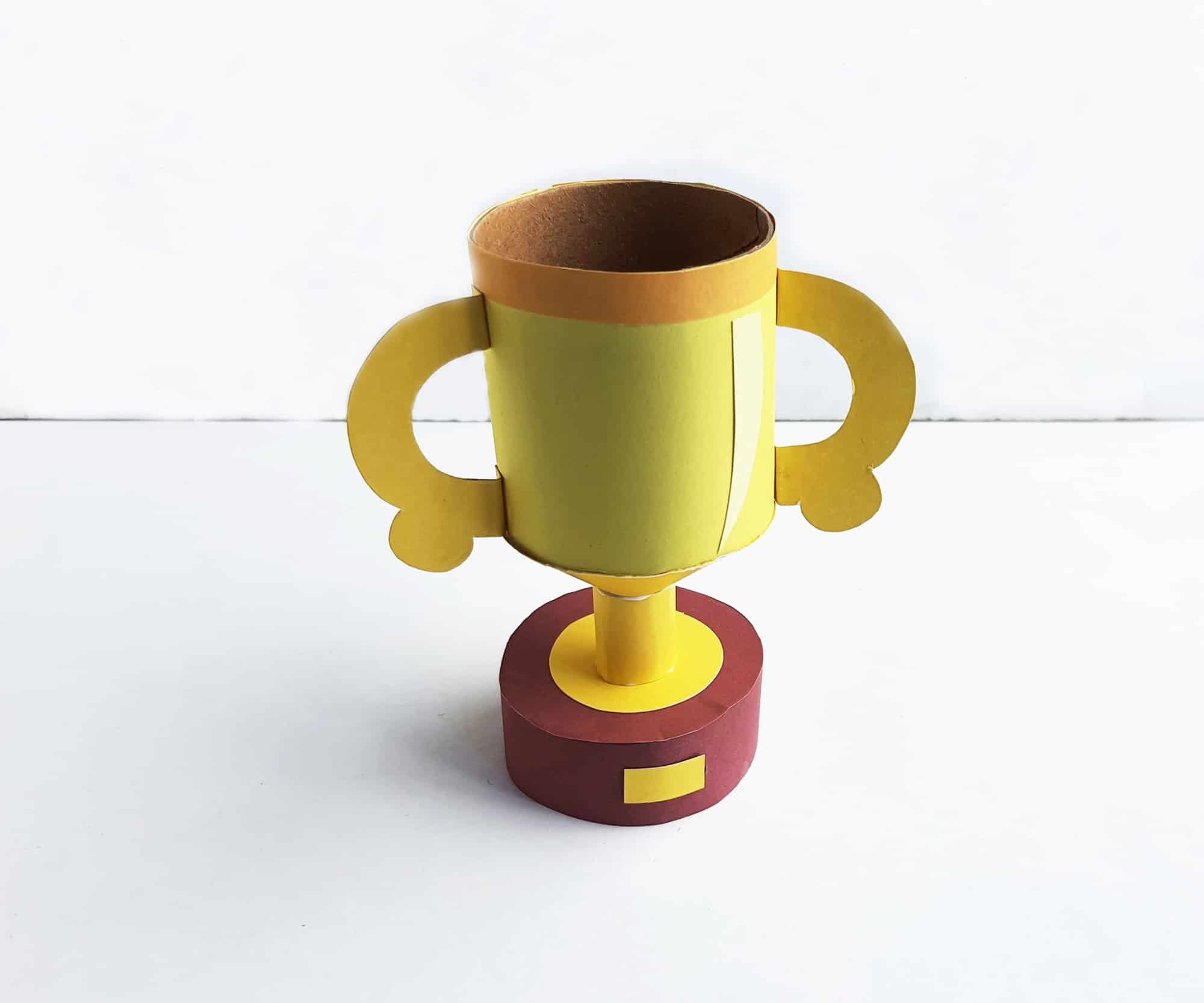 DIY Trophy Using a Toilet Paper Roll - Single Girl's DIY