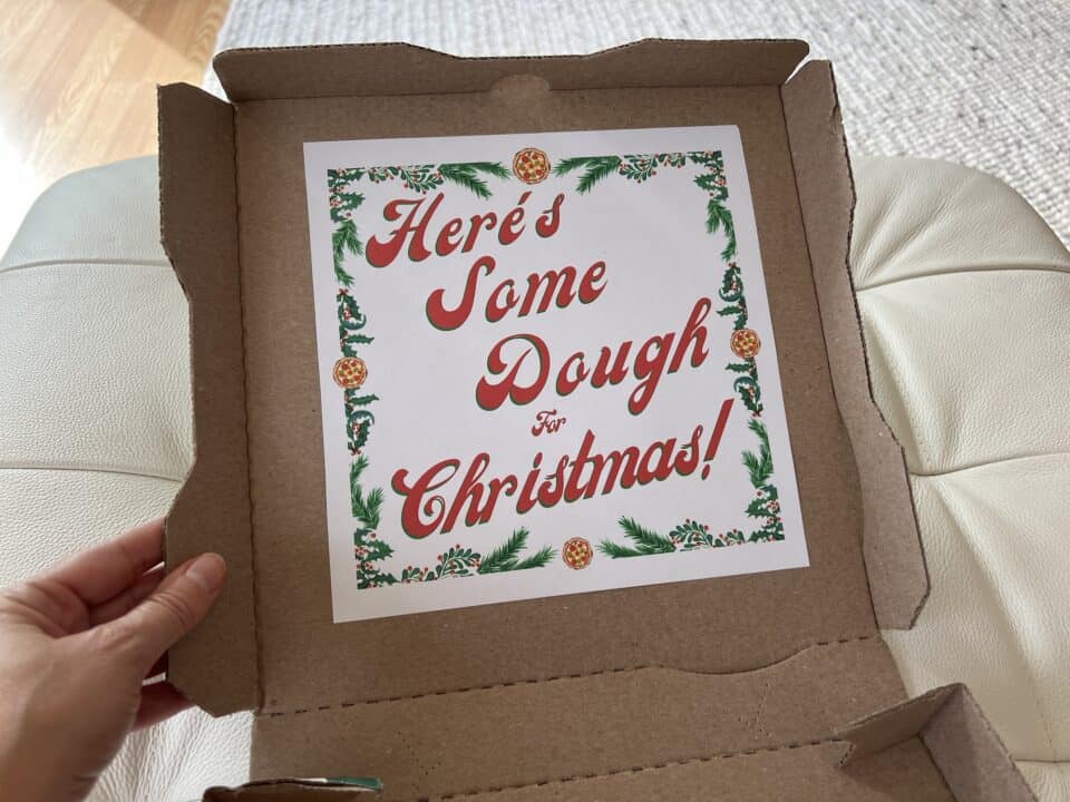 How to Make a Money Pizza - Single Girl's DIY