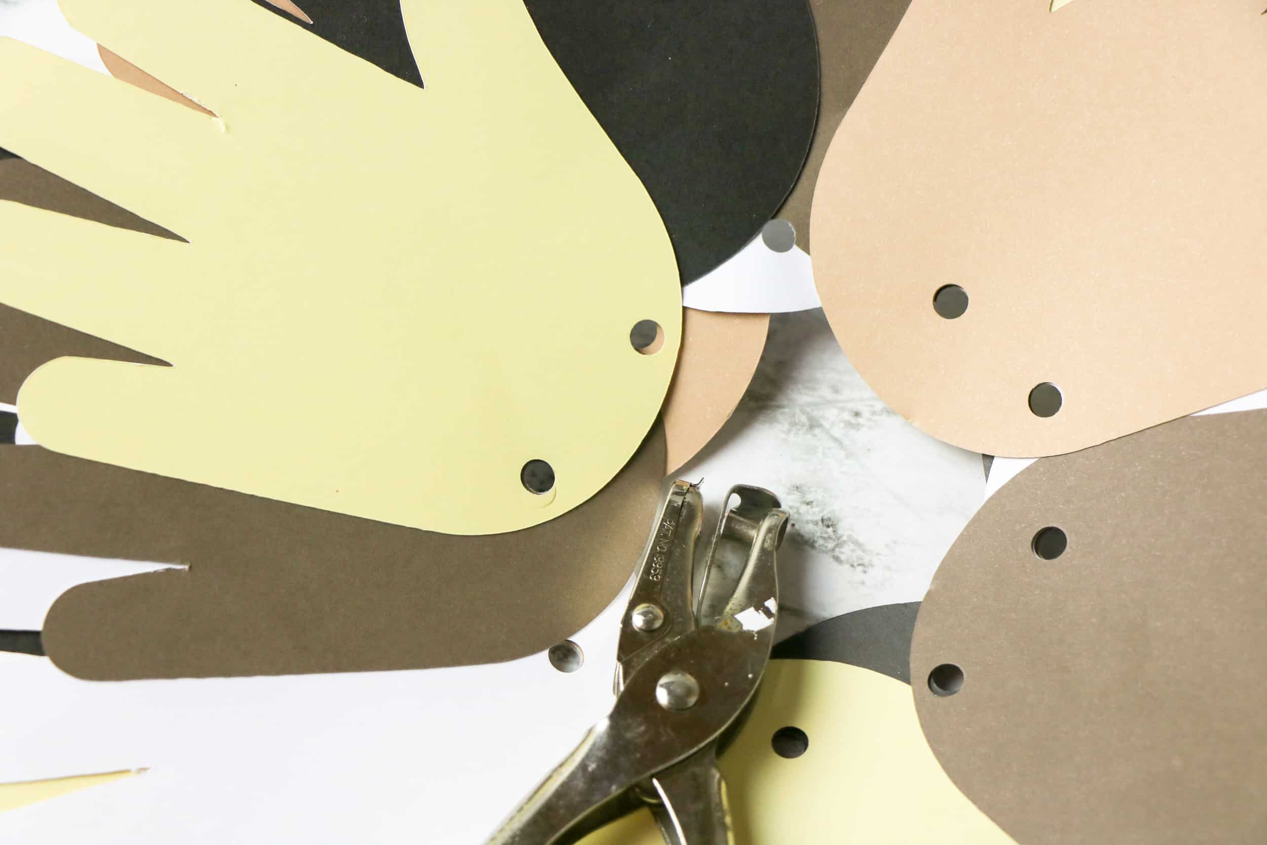 Handprints Unity Wreath (Celebrating Diversity) - Single Girl's DIY