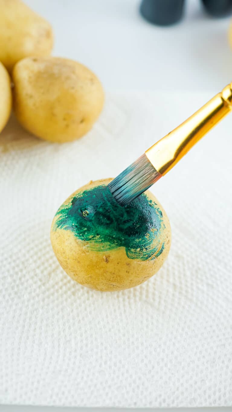 How to Color Potatoes for Easter (Instead of Eggs) - Single Girl's DIY