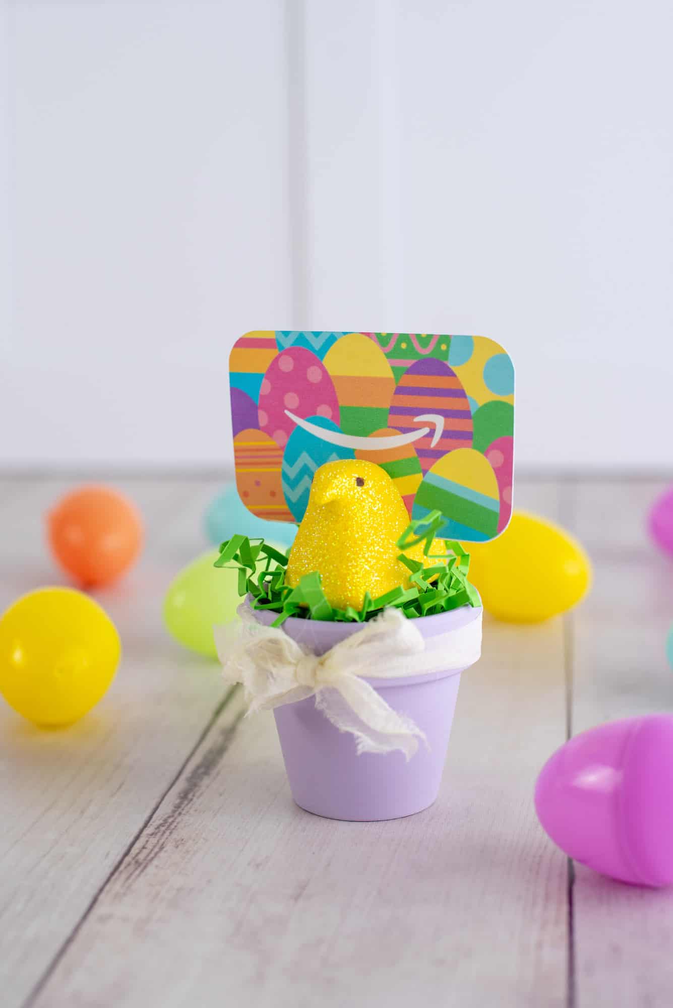 How to Make a Faux Peep: DIY Easter Gift Card Holder - Single Girl's DIY