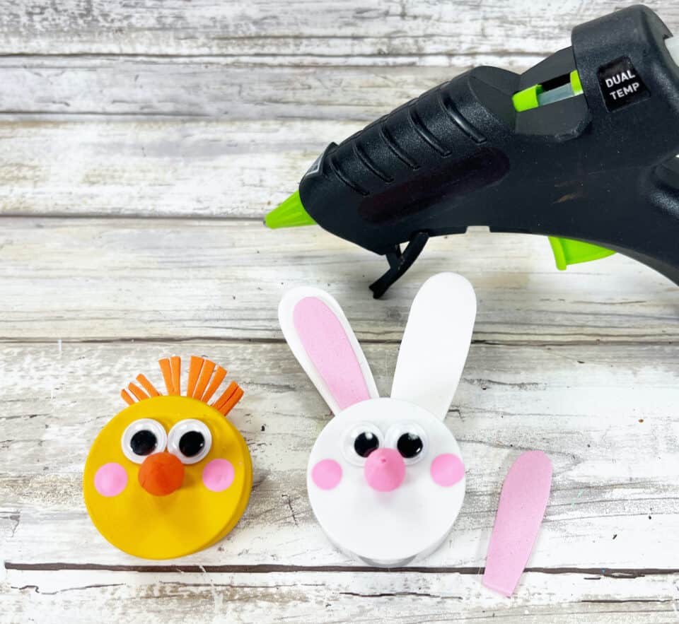 Cute Easter Tea Lights Craft: Dollar Store DIY - Single Girl's DIY