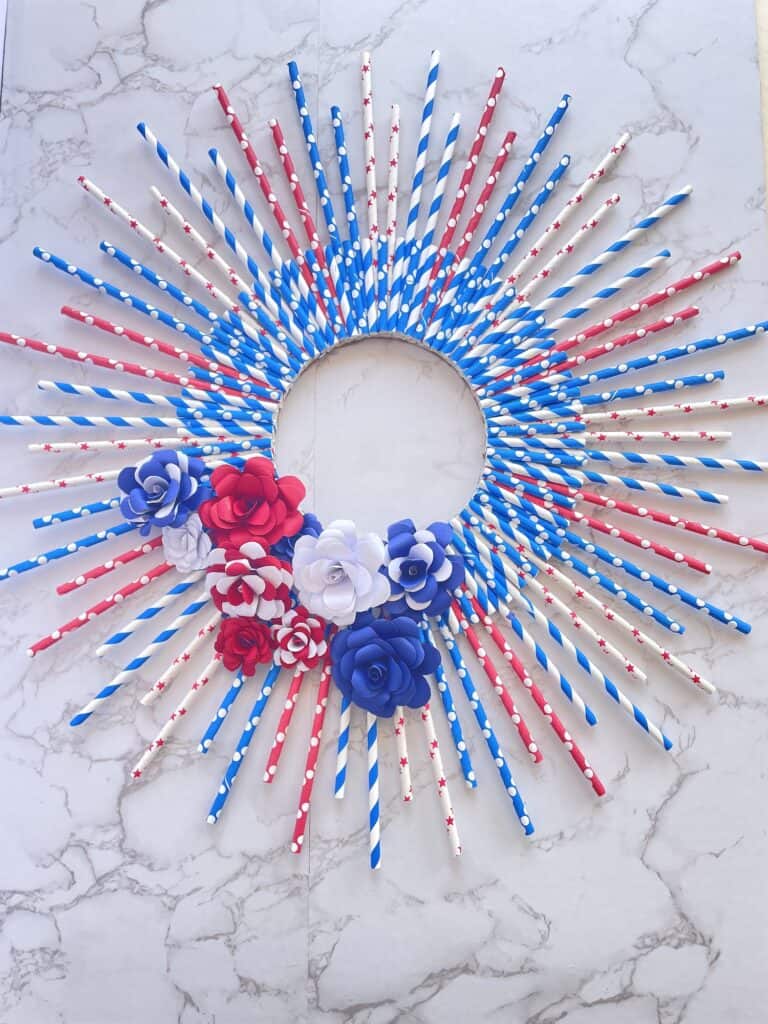 20 DIY Fourth of July Wreaths - Single Girl's DIY