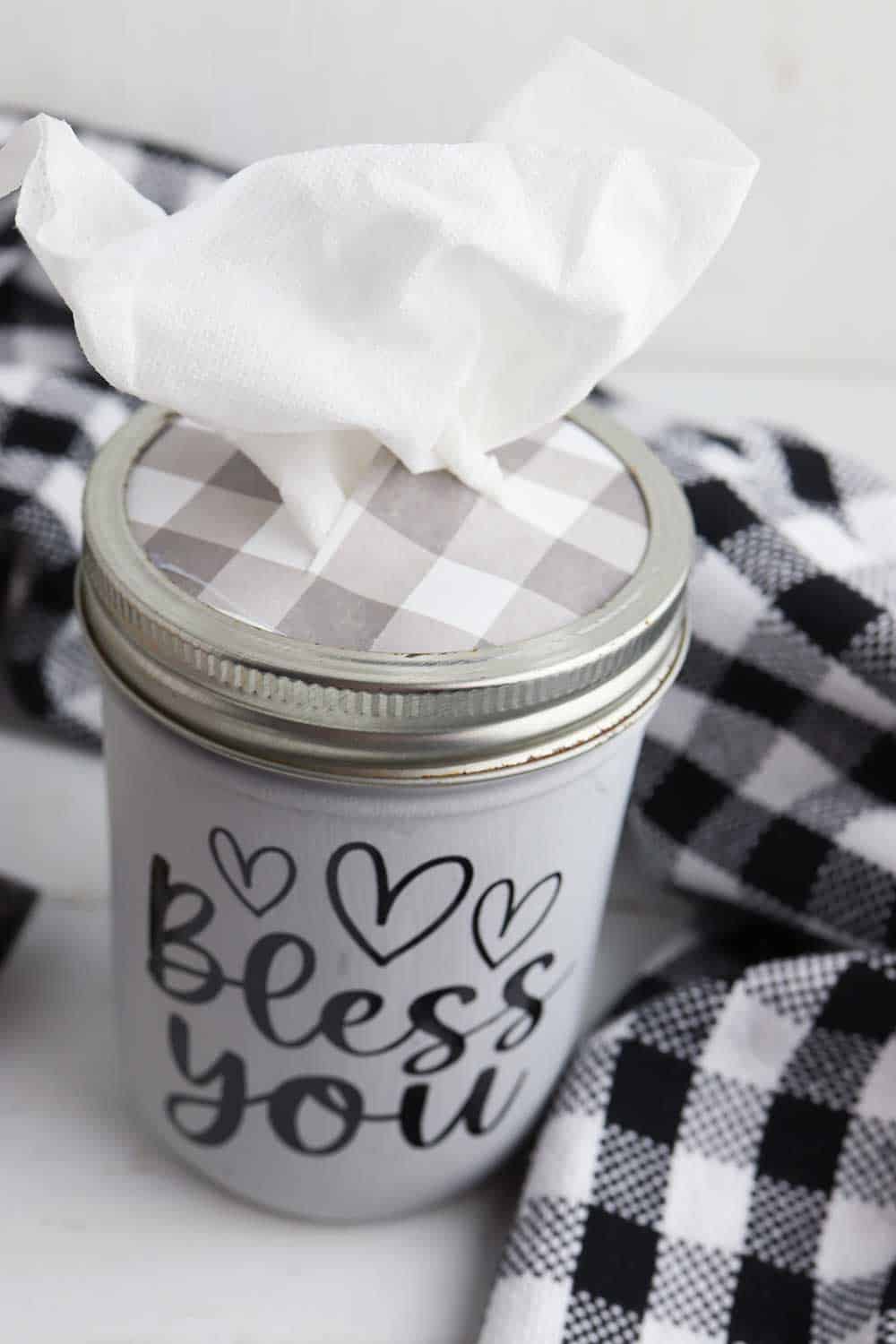 DIY Mason Jar Tissue Holder - Single Girl's DIY