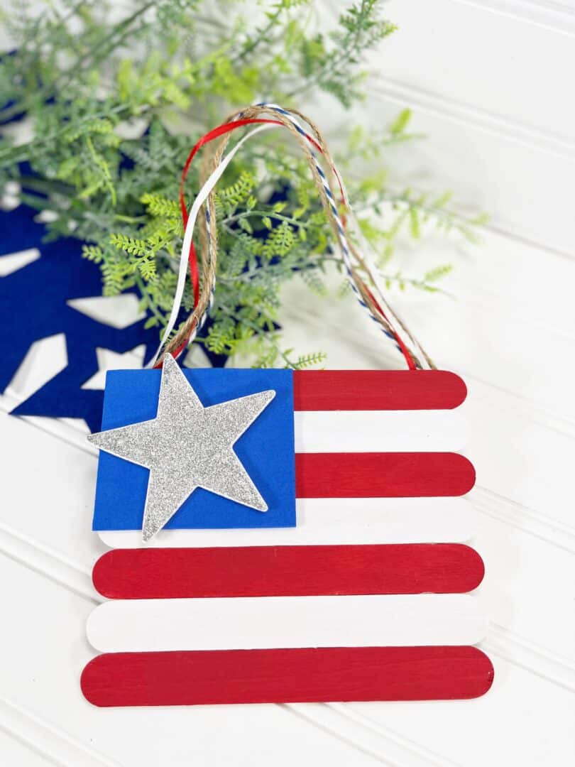Easy Popsicle Stick Flag for 4th of July - Single Girl's DIY