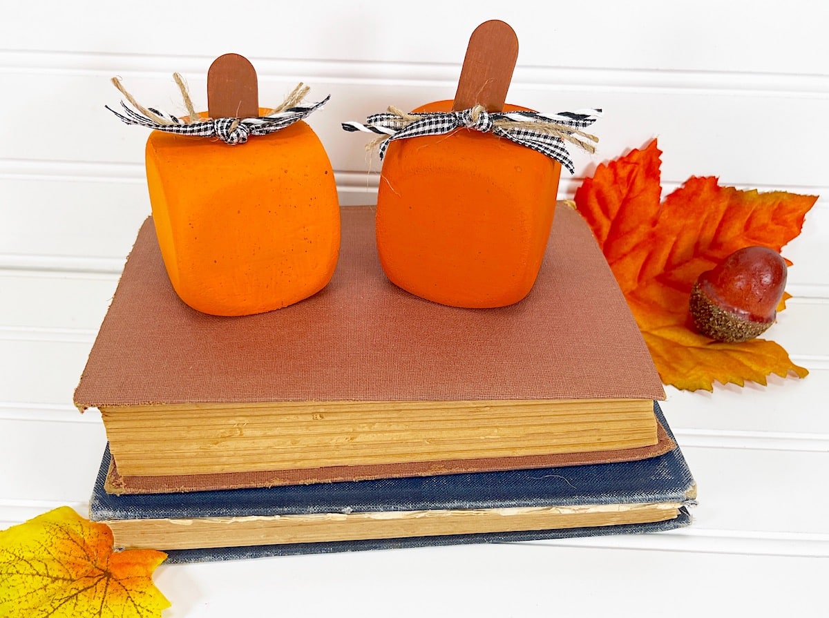 Foam Dice Pumpkin Craft (Dollar Store DIY) - Single Girl's DIY