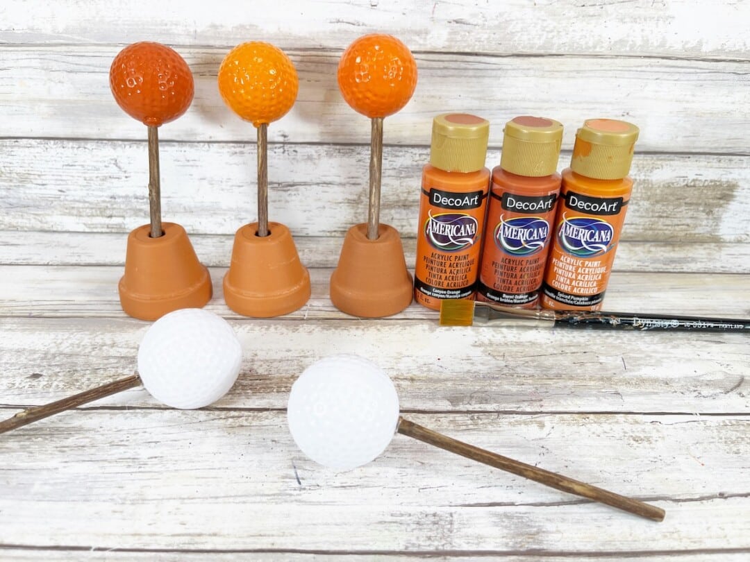 Golf Ball Pumpkins (Dollar Store DIY) - Single Girl's DIY