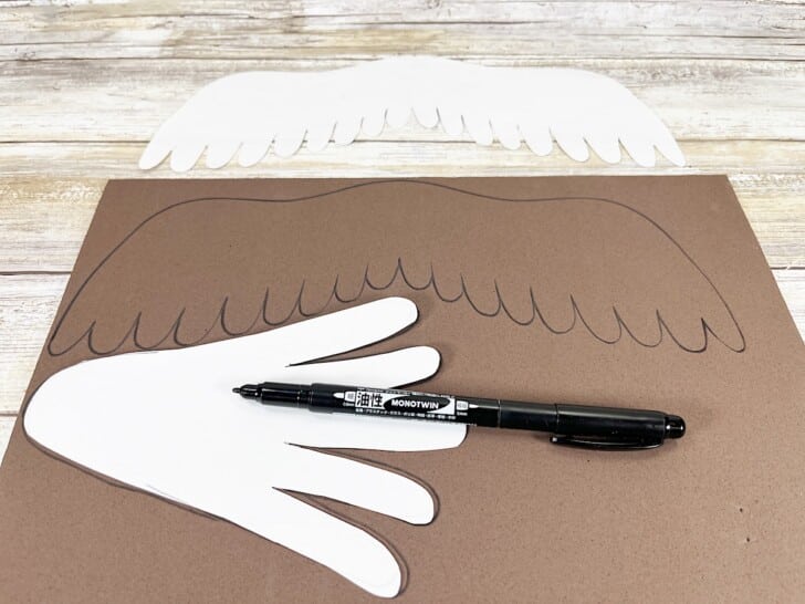 Wooden Spoon Bald Eagle Craft (Dollar Store DIY) - Single Girl's DIY