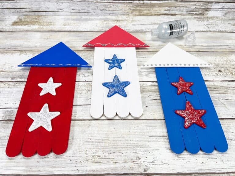 Fourth of July Rocket Craft (Dollar Tree DIY) - Single Girl's DIY