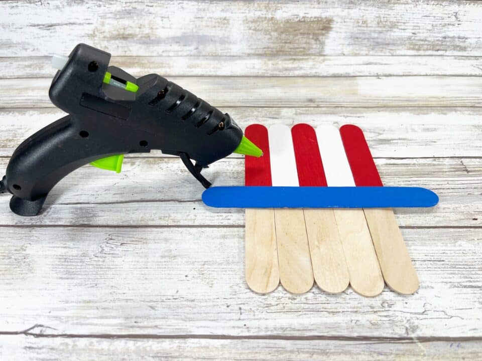 Popsicle Stick Uncle Sam Handprint Craft - Single Girl's DIY
