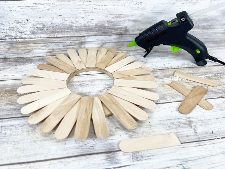 Easy Craft Stick Wreath (Dollar Store DIY) - Single Girl's DIY