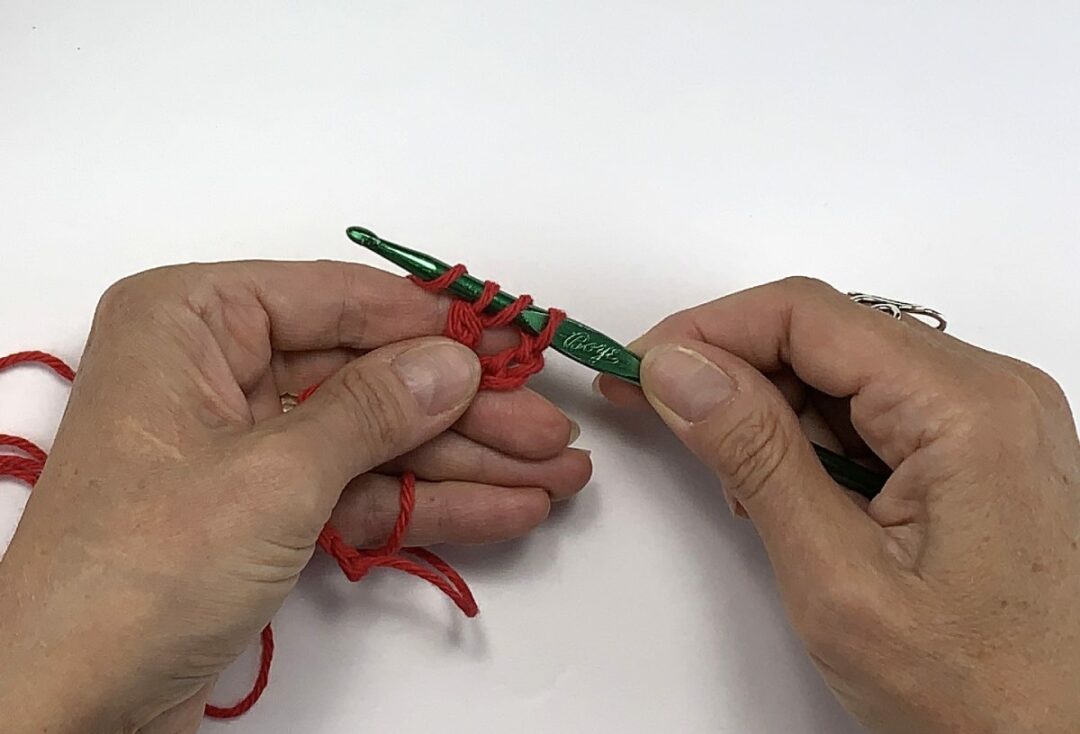 How to Triple Crochet for Beginners (Treble Crochet) - Single Girl's DIY