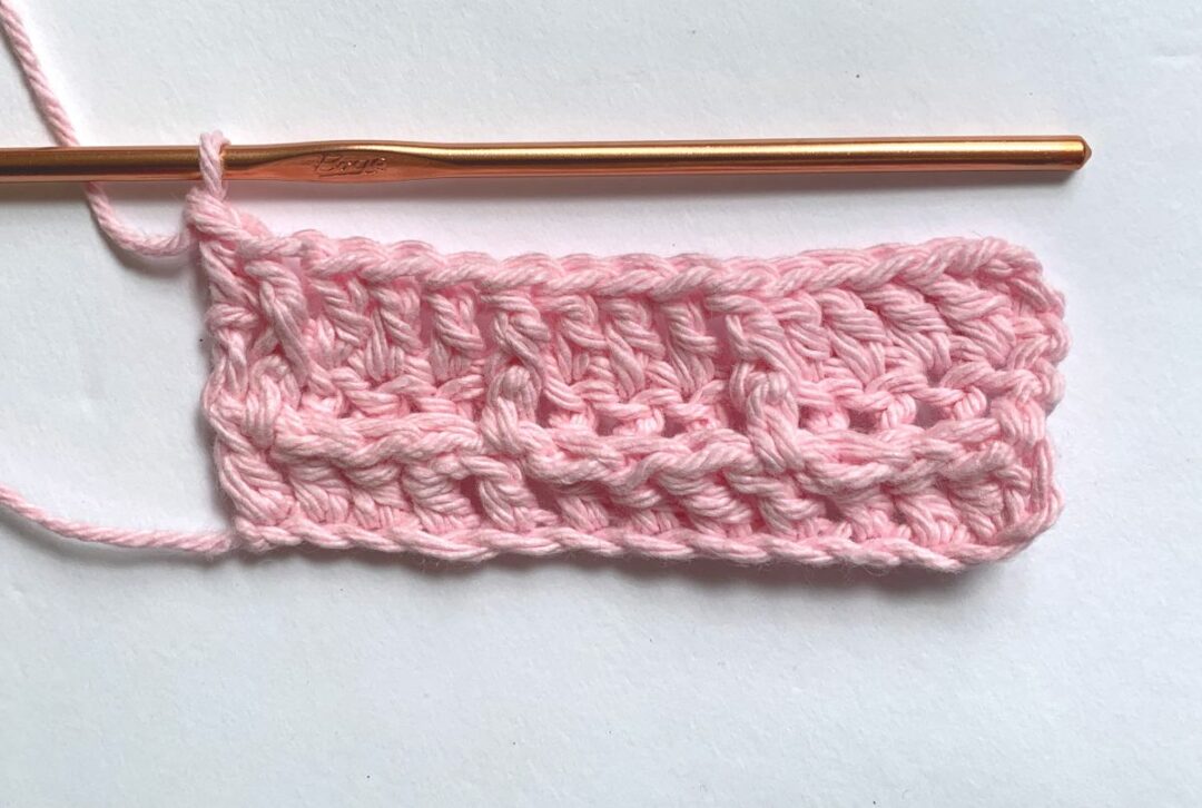 How to Make a Waffle Stitch in Crochet (Step by Step Guide) - Single ...