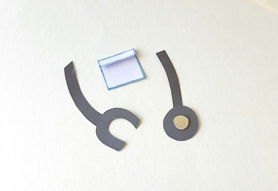 How to Make a Doctor Card - Single Girl's DIY