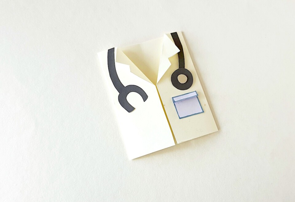 How to Make a Doctor Card - Single Girl's DIY