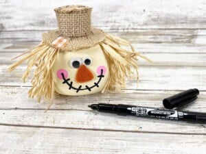 Foam Dice Scarecrow (Dollar Store DIY) - Single Girl's DIY