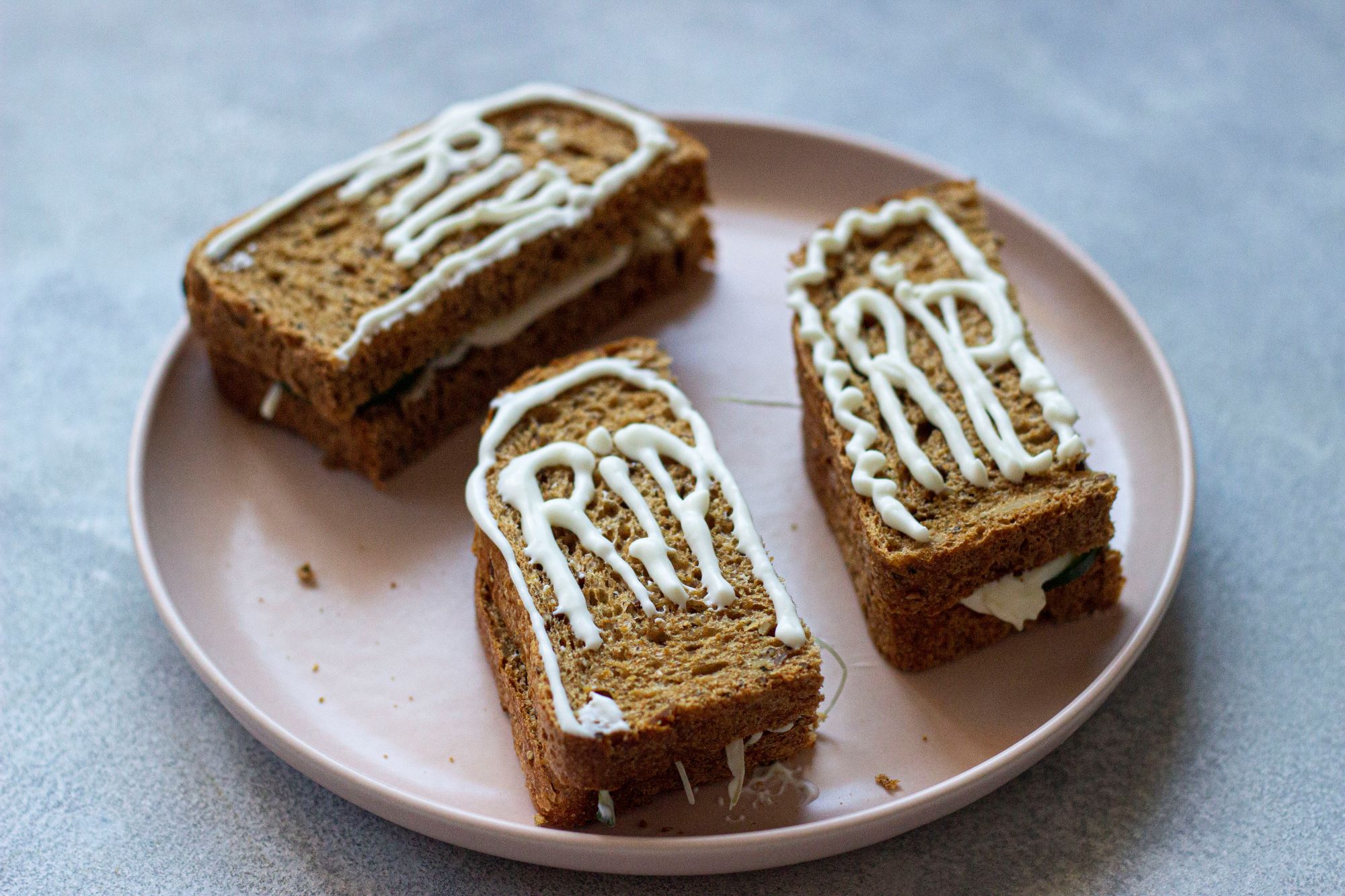 Halloween Tombstone Sandwiches - Single Girl's DIY