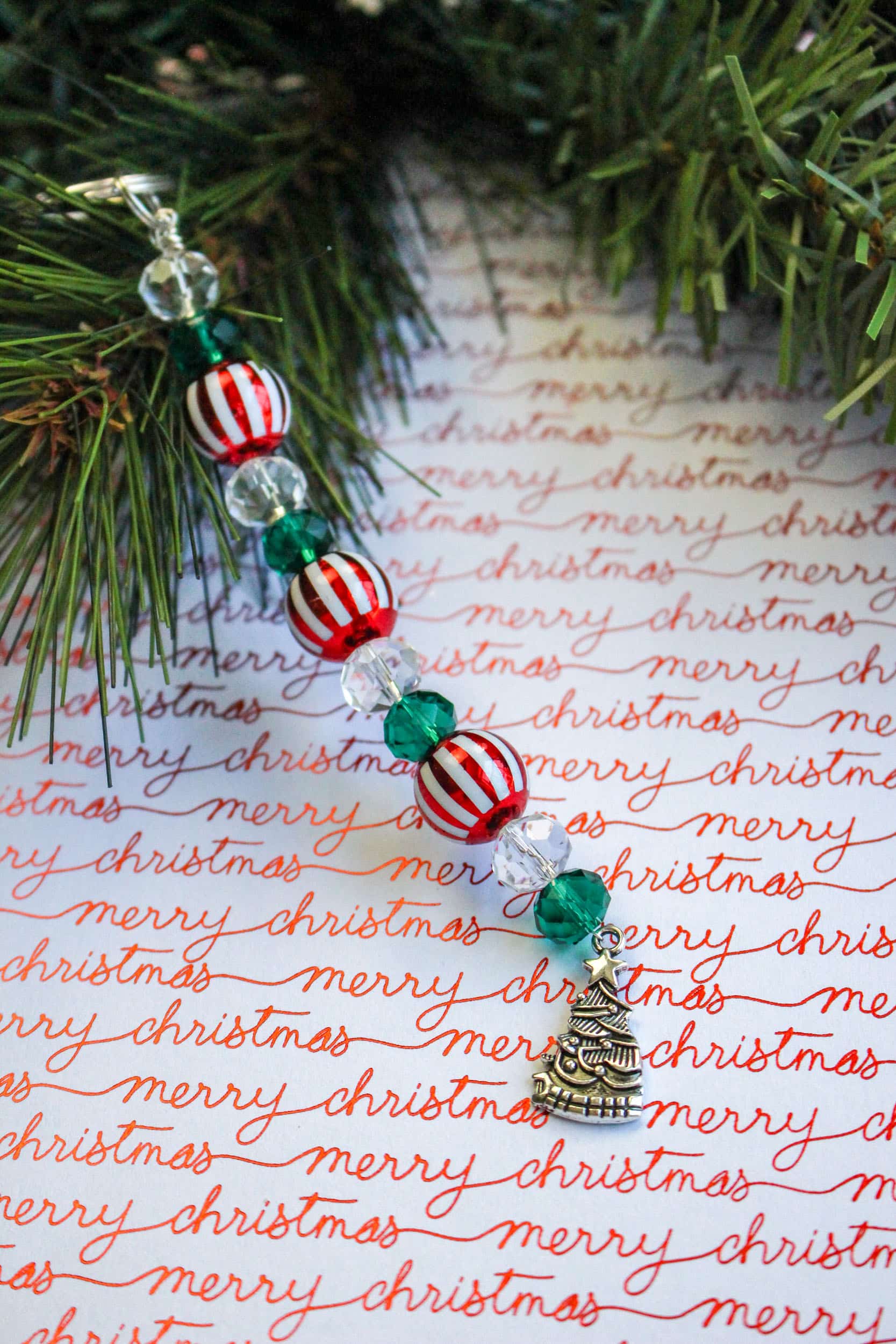 DIY Beaded Christmas Keychain - Single Girl's DIY