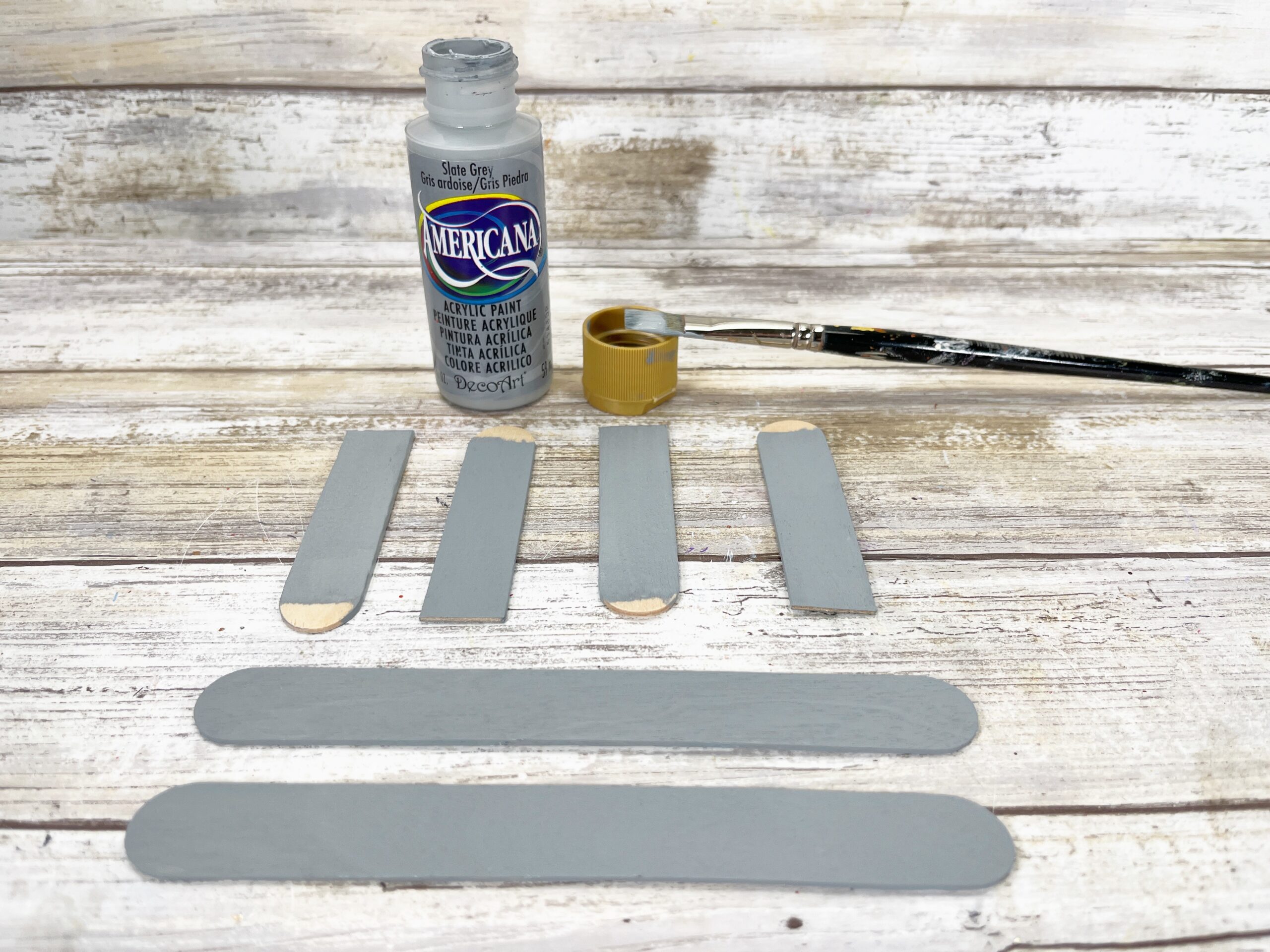 Felt Ice Skates Craft - Single Girl's DIY