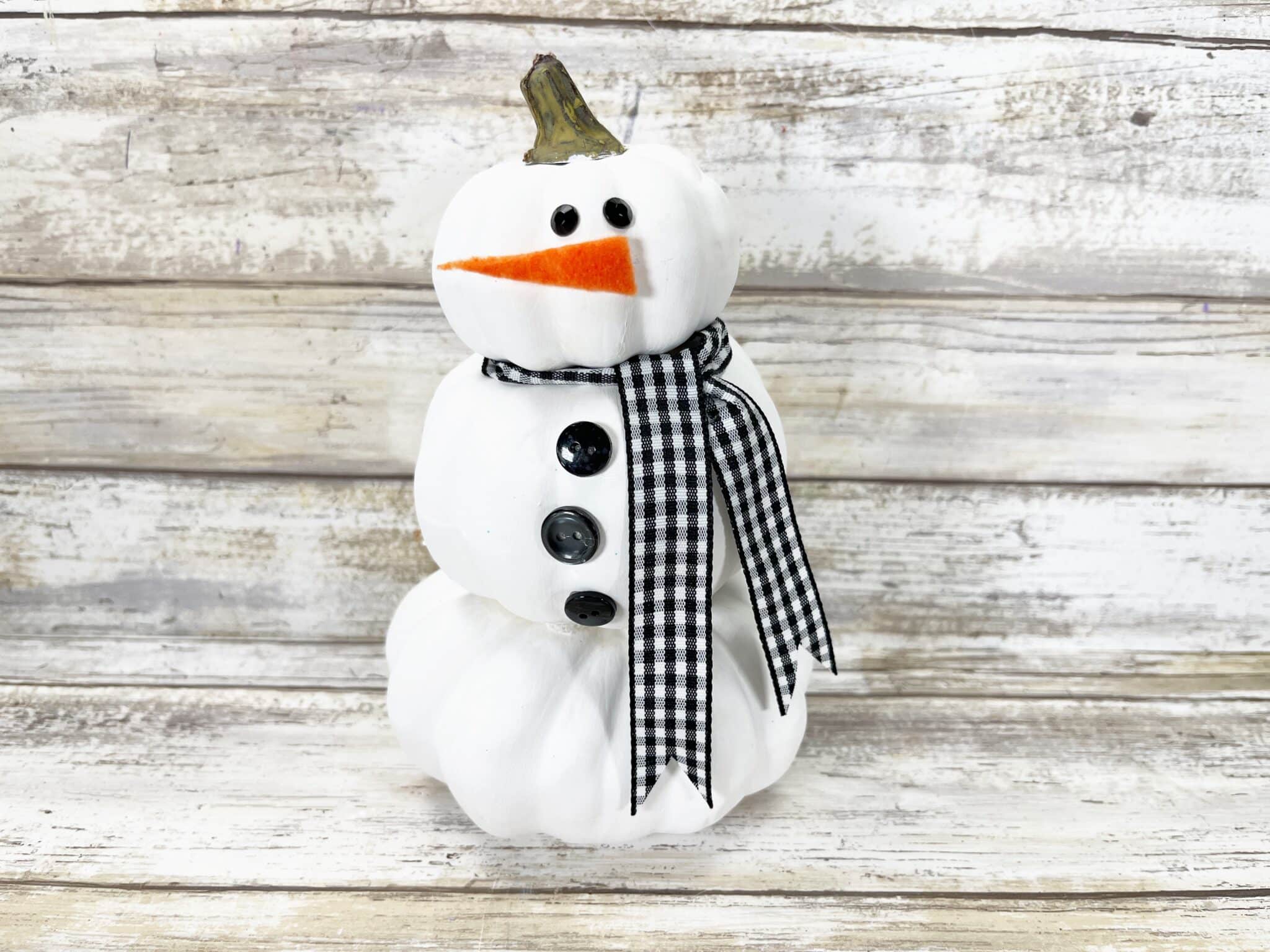 Easy DIY Pumpkin Snowman (Autumn to Winter Transitional Decor) - Single ...