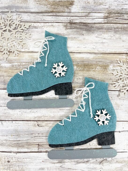 Felt Ice Skates Craft - Single Girl's DIY