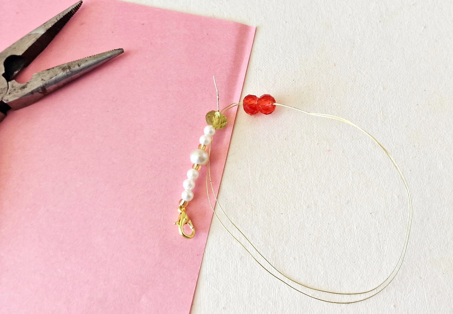 DIY Beaded Cherry Bracelet - Single Girl's DIY