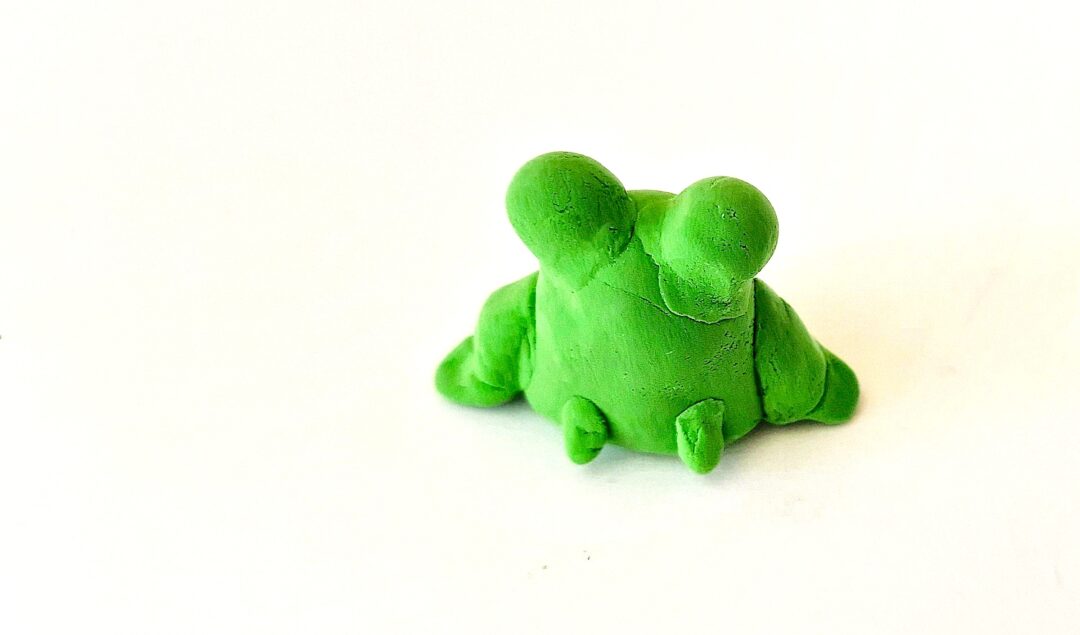 DIY Clay Frog (Step by Step Photo Tutorial) - Single Girl's DIY