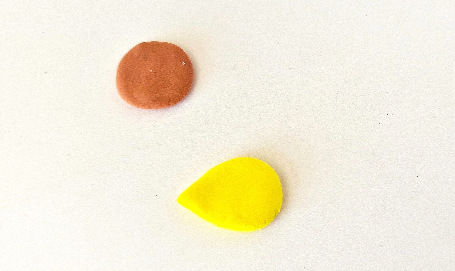 DIY Clay Sunflowers (Step by Step Tutorial) - Single Girl's DIY