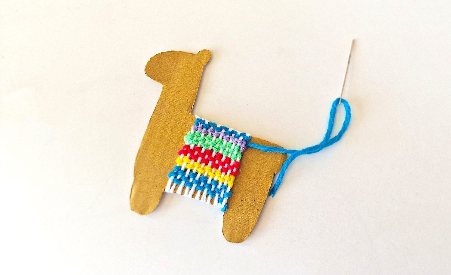 Cardboard llama Weaving Craft - Single Girl's DIY