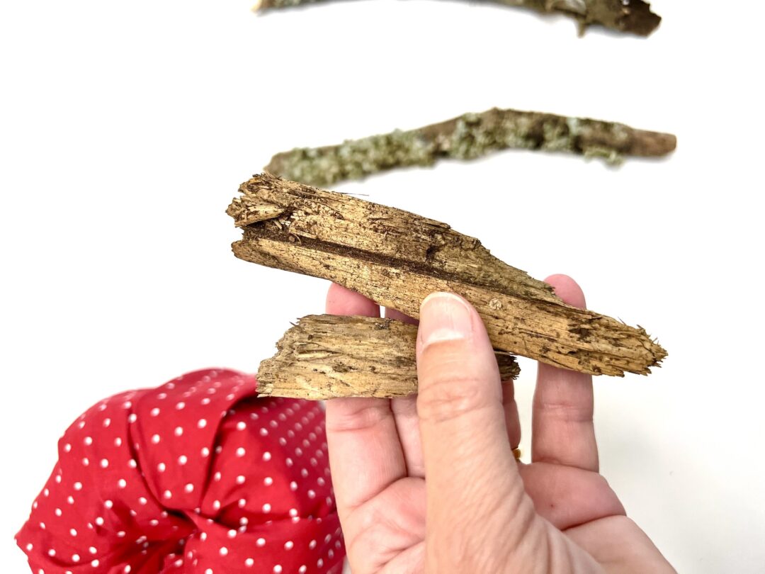 DIY Toilet Paper Apples - Single Girl's DIY